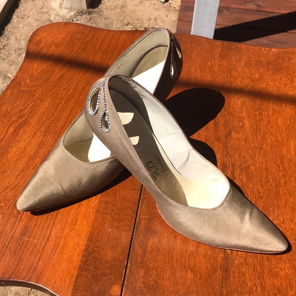 SRO by Lewis | Shoes | Vintage Sro By Lewis Heels Size 9 | Poshmark